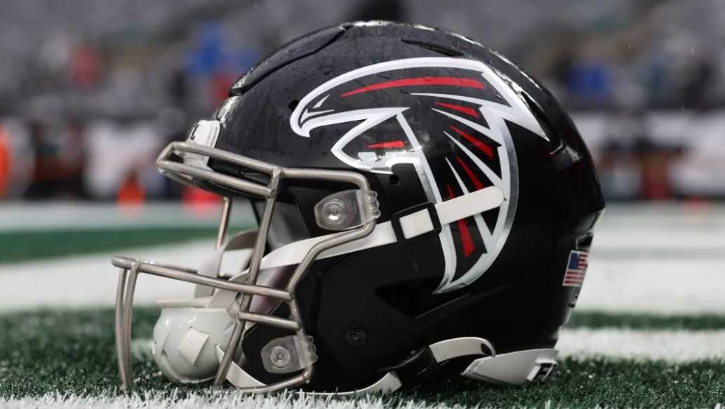 sad news: Atlanta Falcons coach was interviews the player the them...