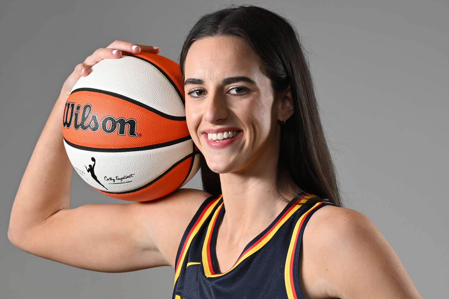 ESPN Iowa Hawkeyes announce trading up Caitlin Clark over $7...